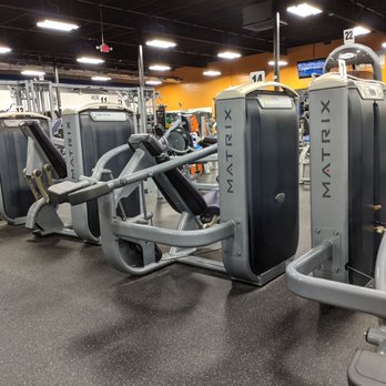 CRUNCH FITNESS - D’IBERVILLE - Updated January 2026 - 78 Photos & 21 ...