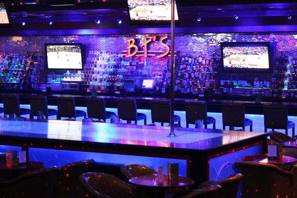 BT’S EXECUTIVE CLUB - Updated December 2025 - 30 Photos & 22 Reviews ...