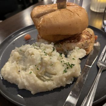 UNION GRILL - Updated August 2024 - 423 Photos & 582 Reviews - 413 S ...