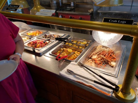 CRABBY GEORGE’S SEAFOOD BUFFET - Updated May 2024 - 172 Photos & 302 ...