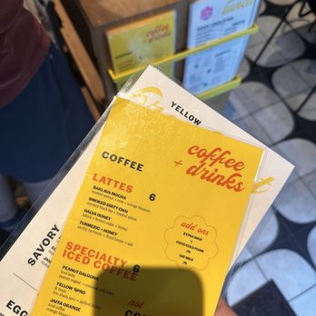 YELLOW THE CAFE - Updated July 2025 - 1033 Photos & 443 Reviews - 1524 ...