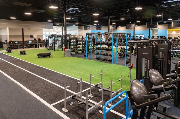 EŌS FITNESS - Updated October 2025 - 50 Photos & 28 Reviews - 1775 N ...