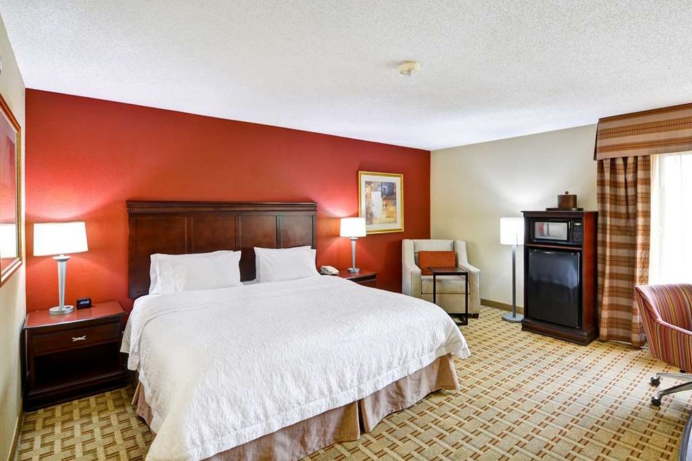 HAMPTON INN JACKSONVILLE-DOWNTOWN-I-9­5 - Updated August 2025 - 89 ...