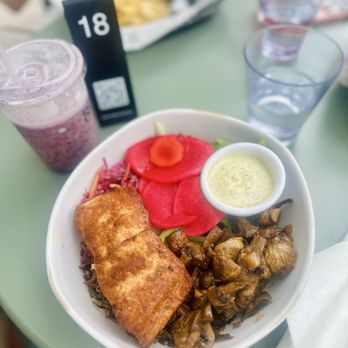 BRIM - Updated October 2025 - 143 Photos & 152 Reviews - 2919 Knox ...