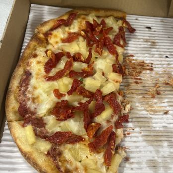 STUFT PIZZA BAR & GRILL - Updated May 2024 - 482 Photos & 588 Reviews ...