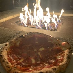 PYRO PIZZA - 224 Photos & 380 Reviews - 1207 SE Hawthorne Blvd ...