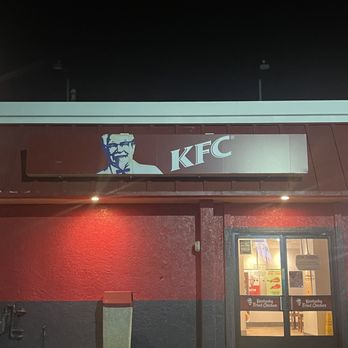KFC - Updated October 2025 - 205 Photos & 112 Reviews - 1704 N King St ...