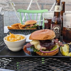 ZANY’S - Updated June 2025 - 116 Photos & 164 Reviews - 2004 19th Ave ...