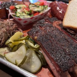 INTERSTELLAR BBQ - 836 Photos & 472 Reviews - 12233 Ranch Rd 620 N ...