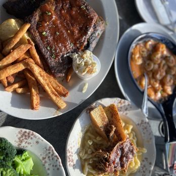 BLACK RIVER BARN - Updated March 2025 - 243 Photos & 418 Reviews - 1178 ...