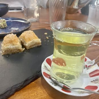 MEZE MOON - Updated April 2025 - 123 Photos & 106 Reviews - 163 E 2nd ...