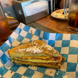 VIP’S CAFE RESTAURANT - Updated October 2025 - 202 Photos & 181 Reviews ...