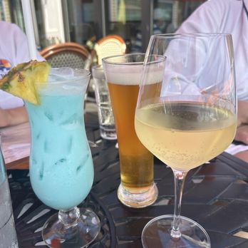 FRESH SALT - Updated April 2025 - 419 Photos & 410 Reviews - 2 Bridge ...