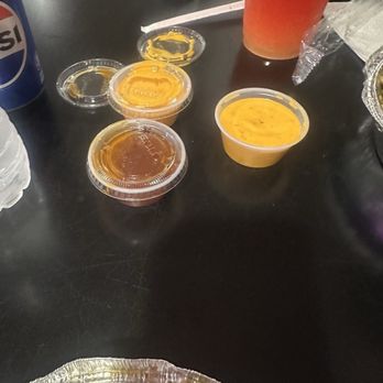 MR EVERYTHING CAFE - Updated January 2026 - 261 Photos & 312 Reviews ...