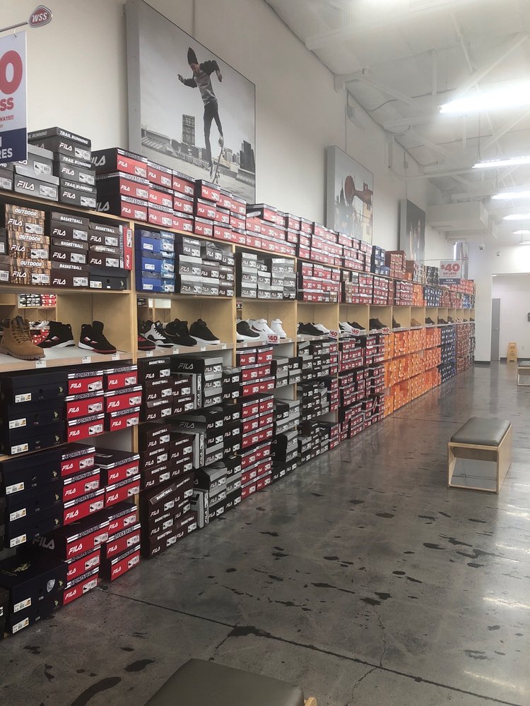 WSS - Updated May 2025 - 13 Photos & 22 Reviews - 3870 S Maryland ...