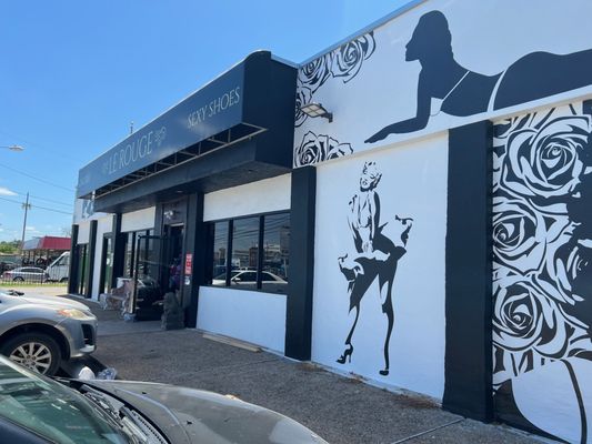 LE ROUGE BOUTIQUE - Updated December 2025 - 66 Photos & 92 Reviews ...