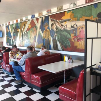 LARRY’S CHILI DOG - Updated October 2025 - 566 Photos & 687 Reviews ...