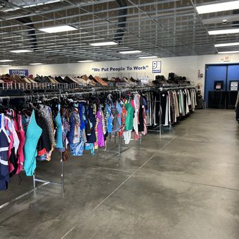 GOODWILL STORE & DONATION CENTER - Updated October 2025 - 39 Photos ...