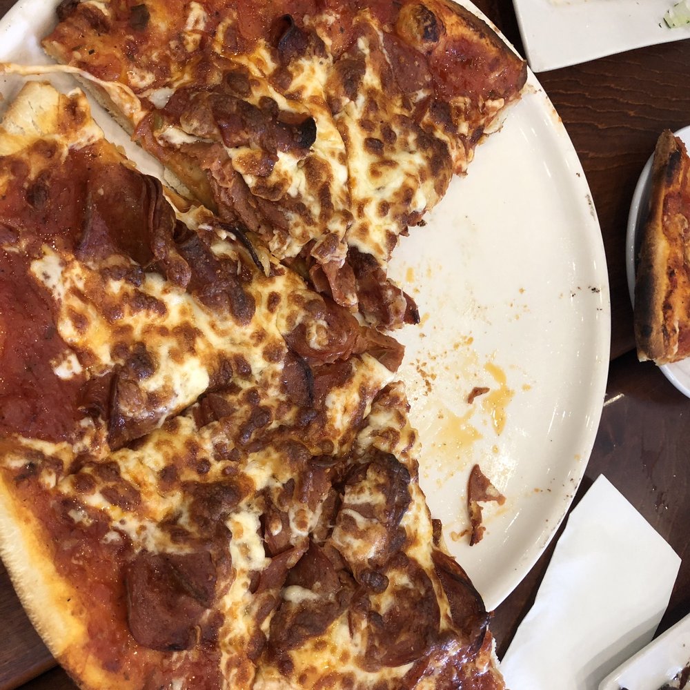 ELIO PIZZERIA - Updated July 2024 - 44 Photos & 69 Reviews - 351 Rue de ...