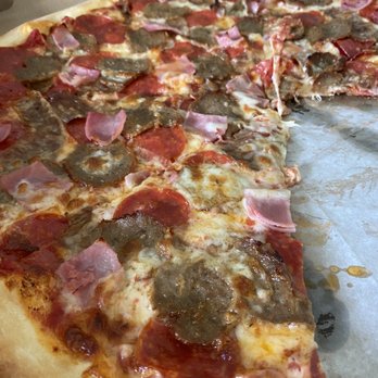 BROTHERS RESTAURANT & PIZZERIA - Updated June 2025 - 55 Photos & 131 ...