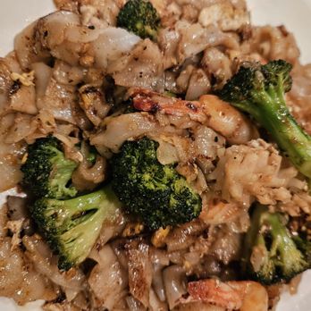 BAHN THAI RESTAURANT - Updated October 2024 - 381 Photos & 603 Reviews ...