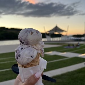 CAPTAIN SUNDAE - Updated December 2025 - 135 Photos & 121 Reviews - 365 ...