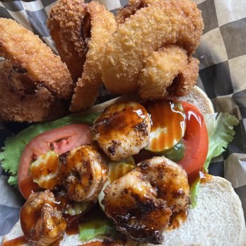 PATTIES & PINTS - Updated June 2025 - 111 Photos & 111 Reviews - 546 ...