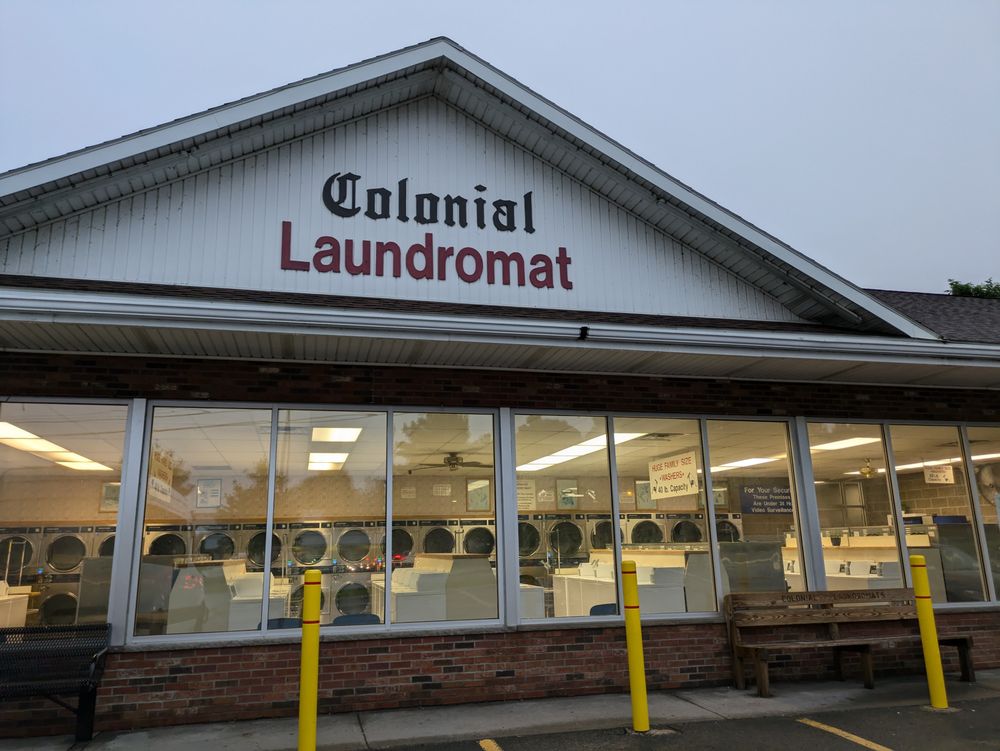 COLONIAL LAUNDROMAT - Updated October 2025 - 14 Photos - 222 N Massey ...