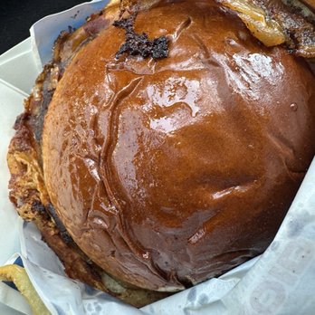 ASTROID BURGERS & WINGS - Updated June 2025 - 62 Photos & 23 Reviews ...