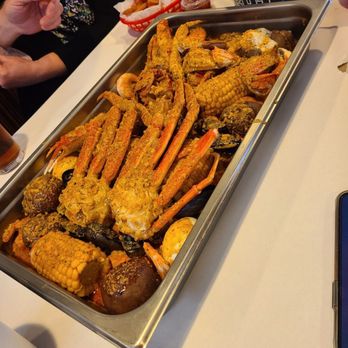 SAT ASIAN SEAFOOD RESTAURANT & BAR - Updated November 2024 - 258 Photos ...