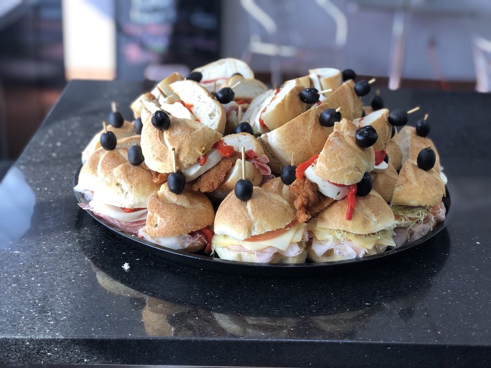 WALLINGTON DELI - 30 Photos & 22 Reviews - 181 Paterson Ave, Wallington ...