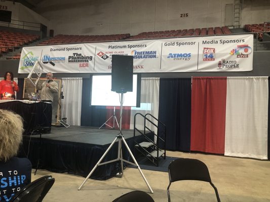 MONROE CIVIC CENTER ARENA - Updated May 2025 - 17 Photos - 401 Lea ...