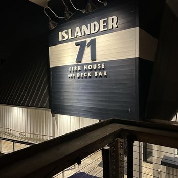 Islander 71 - Reserve Now - Seafood - Updated June 2025 - 292 Photos ...