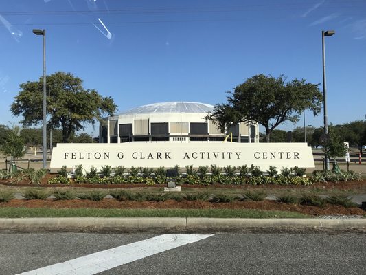 SOUTHERN UNIVERSITY - Updated October 2025 - 25 Photos - 7722 Scenic ...