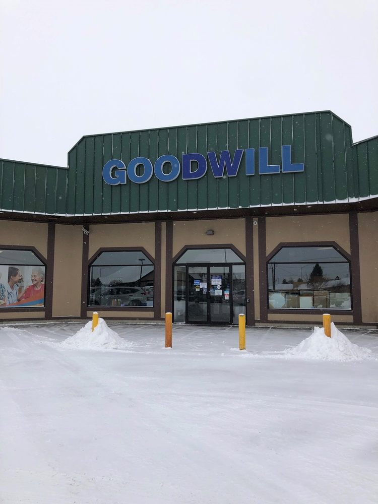 GOODWILL STORE - Updated December 2025 - 17 Photos & 14 Reviews - 3703 ...