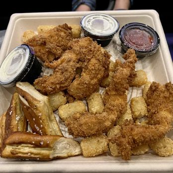 AMC DINE-IN MONTCLAIR PLACE 12 - Updated July 2025 - 406 Photos & 213 ...