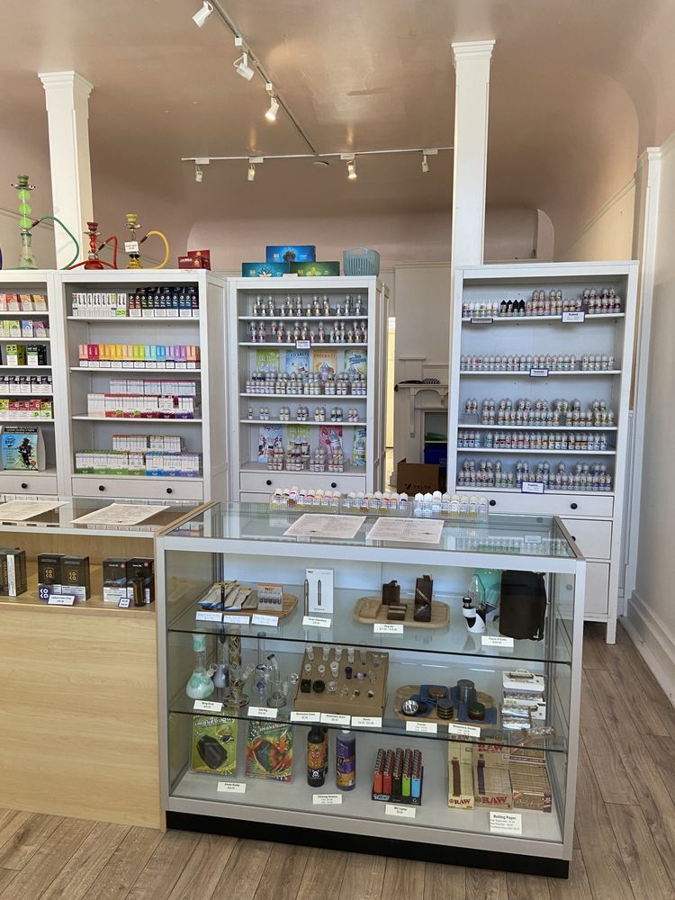 THE VILLAGE VAPE SHOP - Updated July 2025 - 2225 Oak Bay Avenue ...