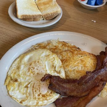 PLUM DELICIOUS FAMILY RESTAURANT - Updated December 2025 - 189 Photos ...