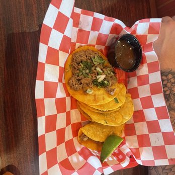 LA TACO STATION - Updated December 2025 - 71 Photos & 35 Reviews - 910 ...