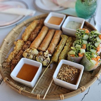BARNYEN BY THAISPICE - Updated October 2024 - 89 Photos & 52 Reviews ...