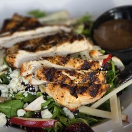 PERRYTOWN TAP HOUSE - Updated November 2024 - 31 Photos - 1002 Perry ...