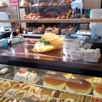 PARISI BAKERY ASTORIA - Updated October 2025 - 101 Photos & 196 Reviews ...