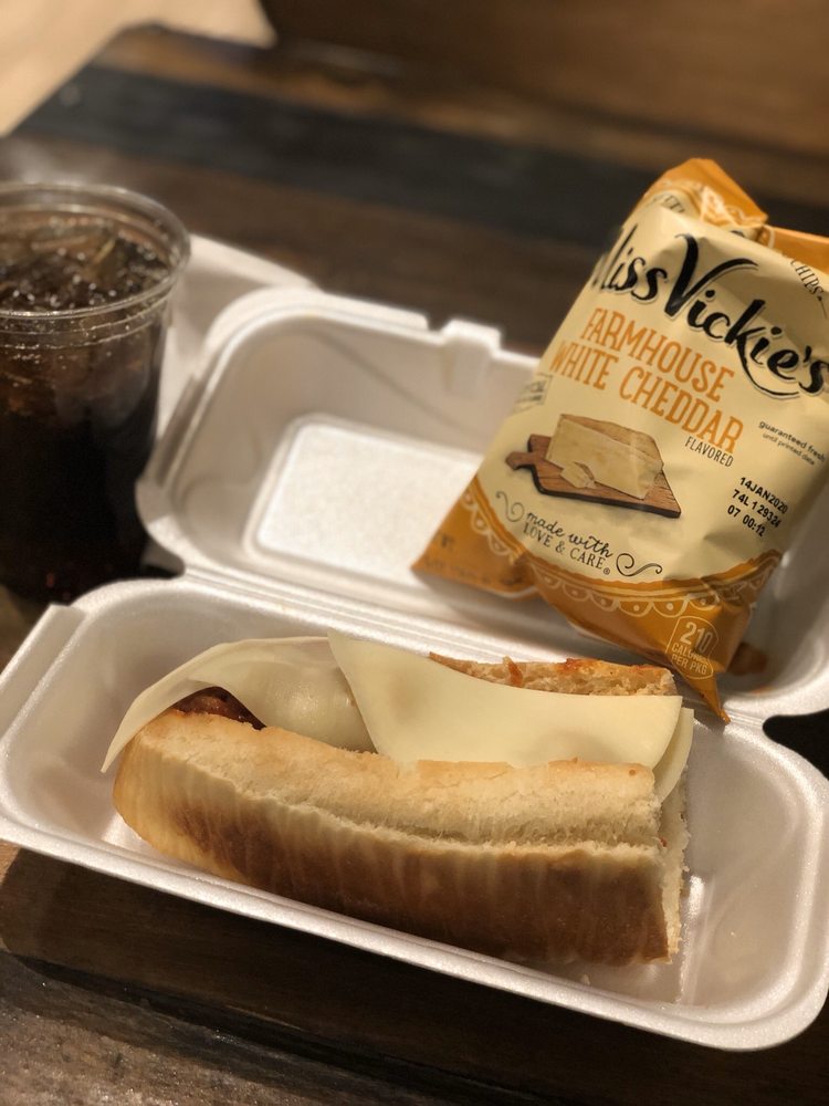 INTERNATIONAL SANDWICH SHOP - 19 Photos & 29 Reviews - 1 N Franklin St ...