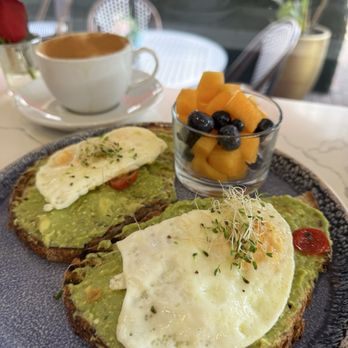 UTOPIA CAFFE - Updated March 2025 - 2559 Photos & 1755 Reviews - 2489 ...