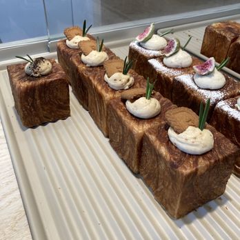 KREAM DESSERT - Updated August 2024 - 89 Photos & 38 Reviews - 526 ...