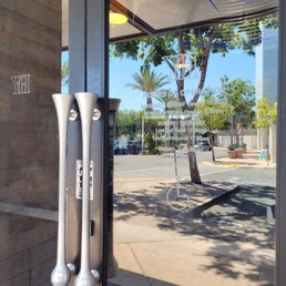 YARD HOUSE - Updated October 2025 - 1628 Photos & 1258 Reviews - 90 El ...