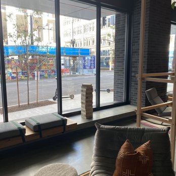 MOXY PORTLAND DOWNTOWN - 251 Photos & 95 Reviews - 585 SW 10th Ave ...