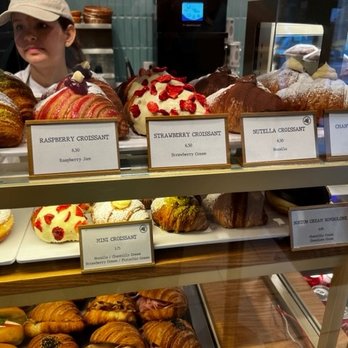 ANGELINA BAKERY - LEXINGTON AVE - Updated December 2024 - 43 Photos ...