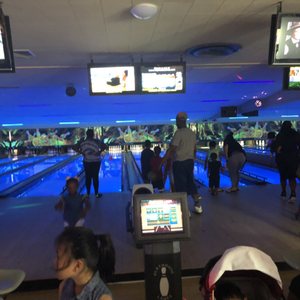 SPROUL LANES - 13 Photos & 24 Reviews - 745 W Sproul Rd, Springfield ...
