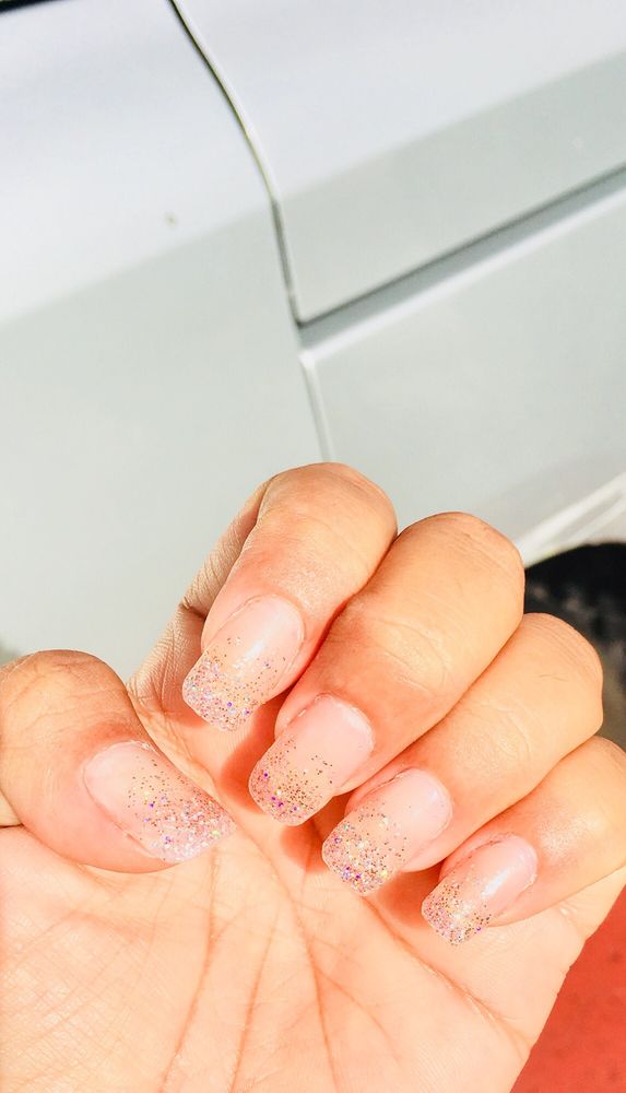 SAVVY NAILS & PEDISPA - 33 Photos & 80 Reviews - Nail Salons - Dededo ...